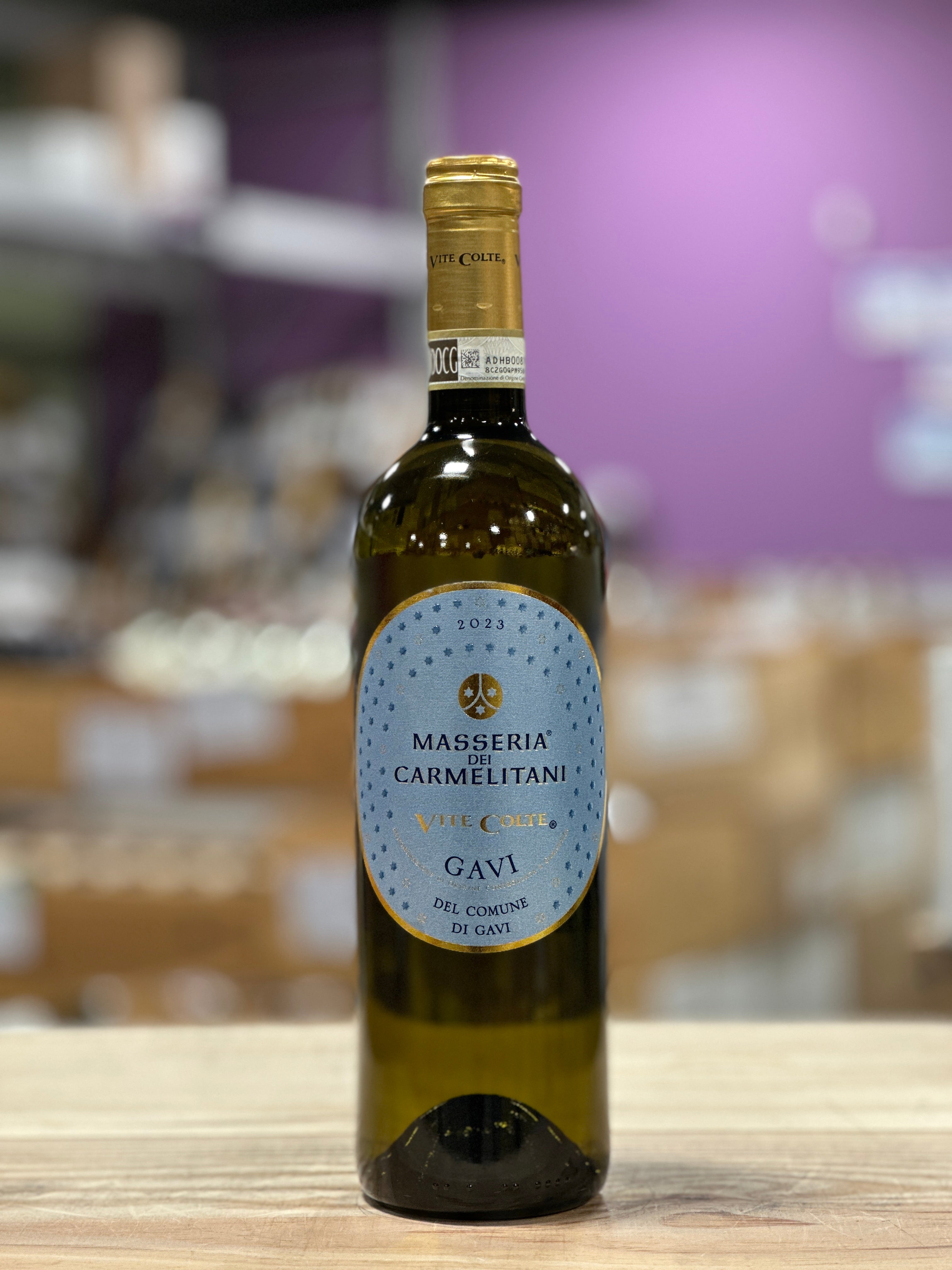 Vite Colte Masseria dei Carmelitani Gavi di Gavi - Piedmont, Italy ...